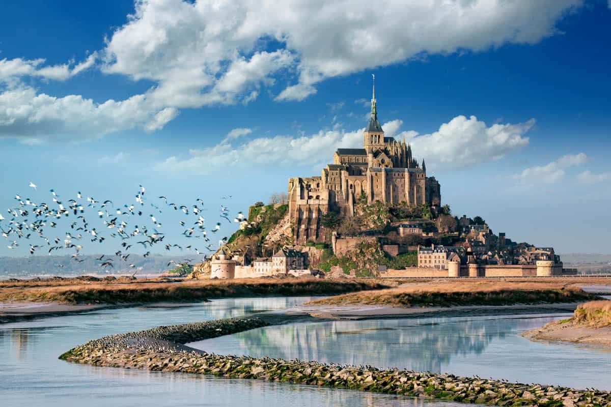 Best Mont Saint Michel Abbey Tours 2026: Paris, Bayeux & Normandy ...